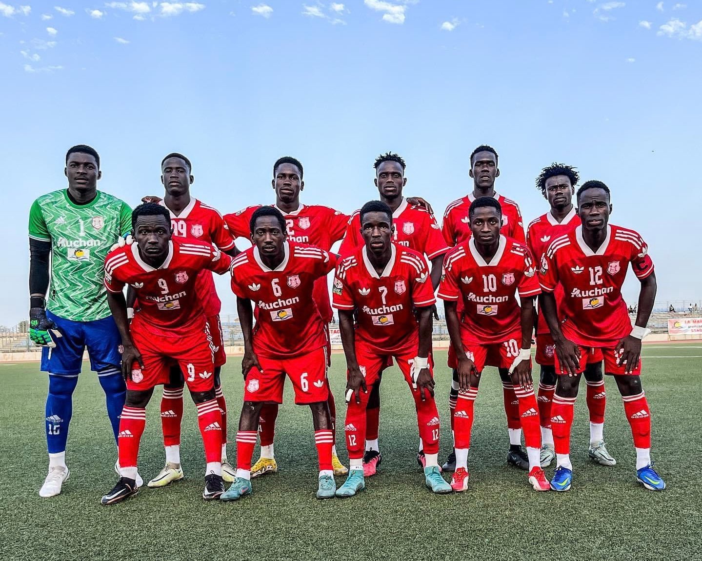 PARADOXAL STADE DE MBOUR — TOUT-FOOT.COM